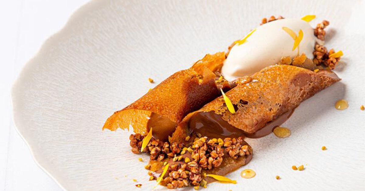 Pure Okapi 65 chocolate with buckwheat and “hot Lemon”… | Veliche