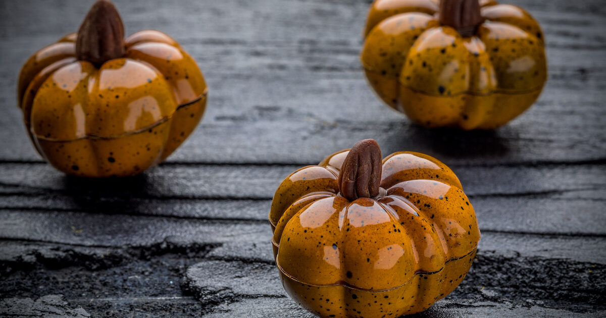 Creating the perfect Halloween bonbon | Veliche